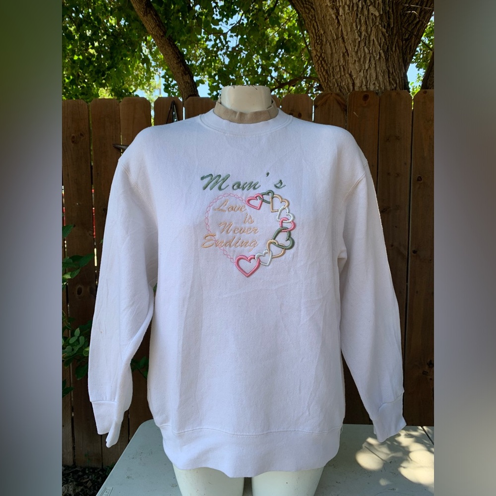 1990s Vintage "Mom's Love" Grandma's Sweater Size Med… - Gem
